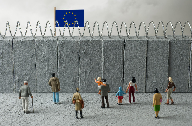 The EU must respect migrant's human rights - European Digital Rights (EDRi)